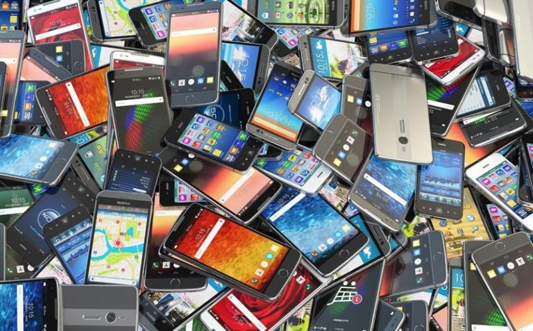 bunch-of-mobile-phones-stock-image